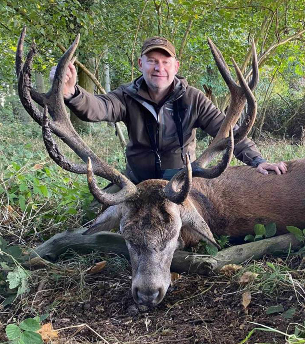 Premium Free-Range Red Stag Hunting – Jeger Guides & Outfitters